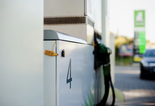 FIKR - Fueling the Fintech Revolution